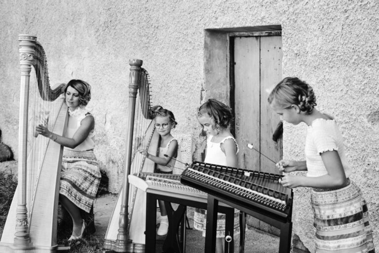 Zammhalten Musig - Tiroler Volksmusikverein